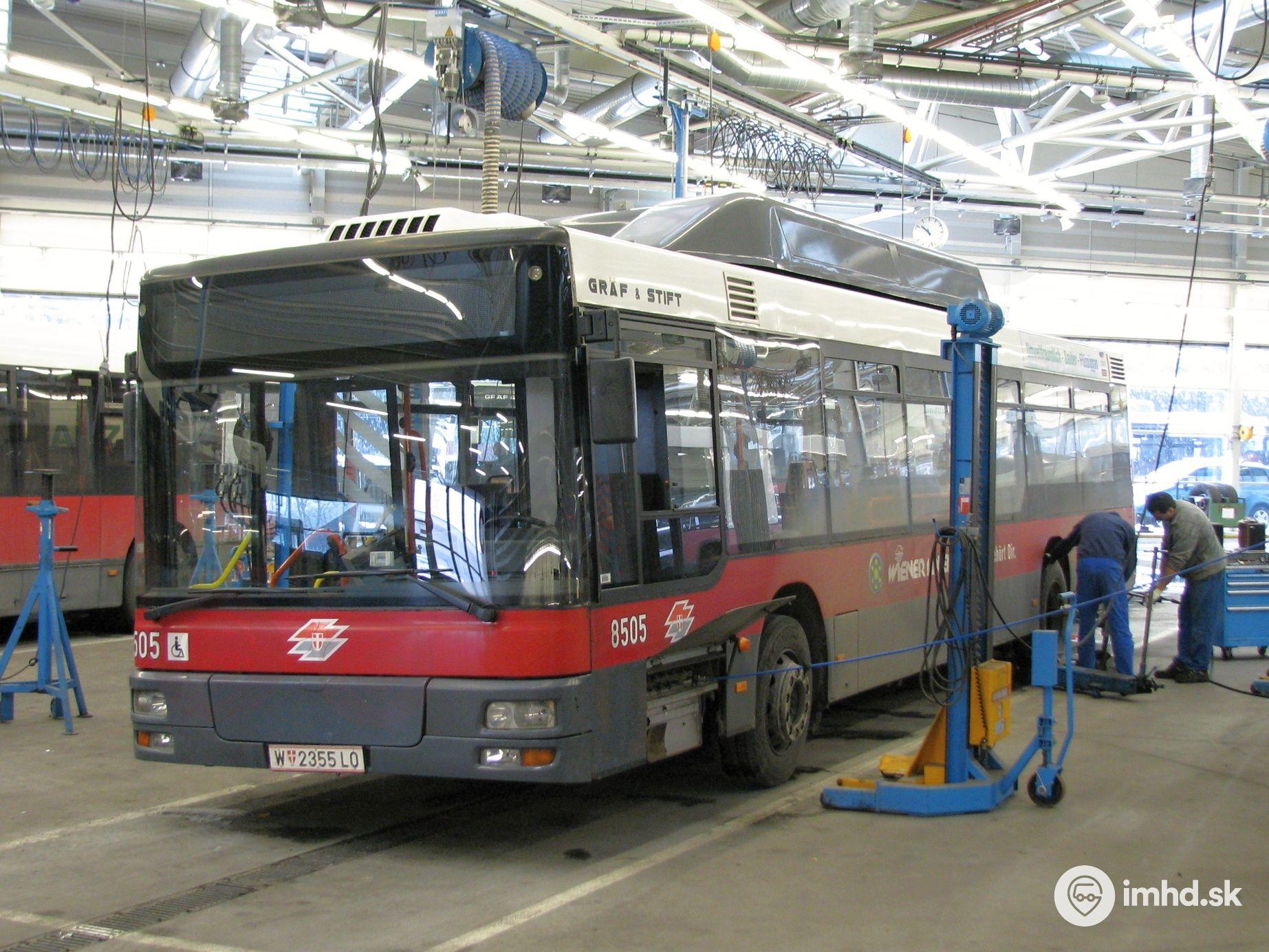 MAN NL 243 M12 #8550 • imhd.sk Bratislava