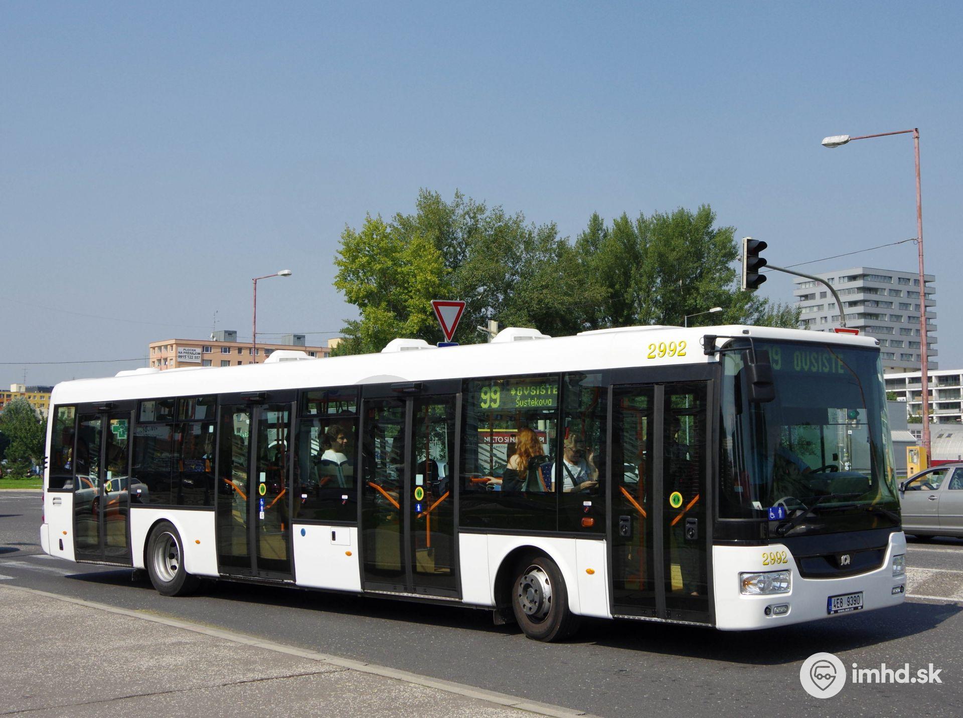 Interiér prototypu autobusu SOR NB 18 s motorom Euro 6 • imhd.sk Bratislava
