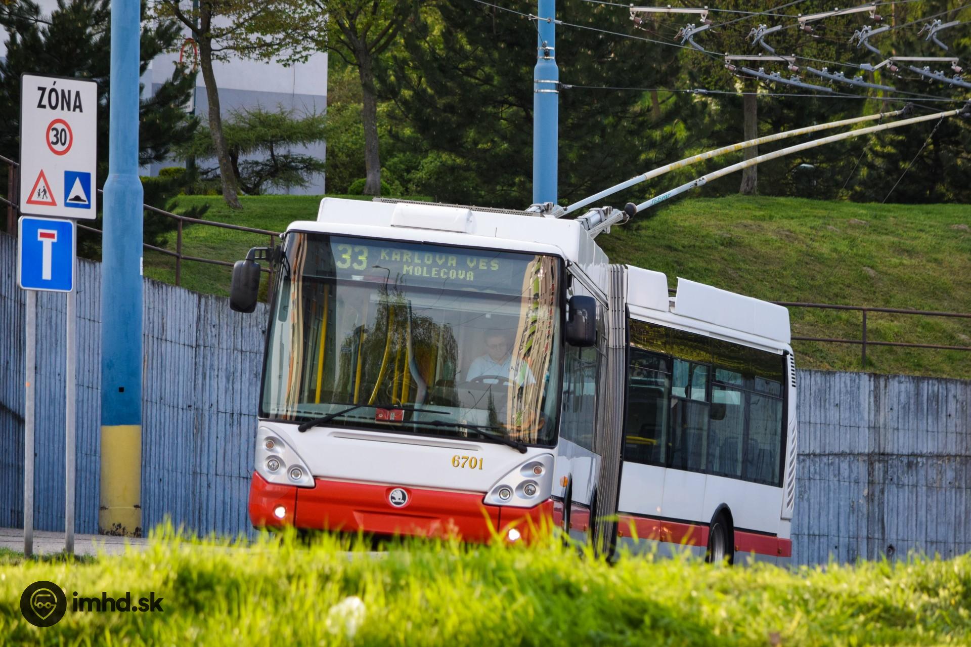 #6701, 8211, route 33, 133, Dlhé diely, obratisko Kuklovská • imhd.sk ...