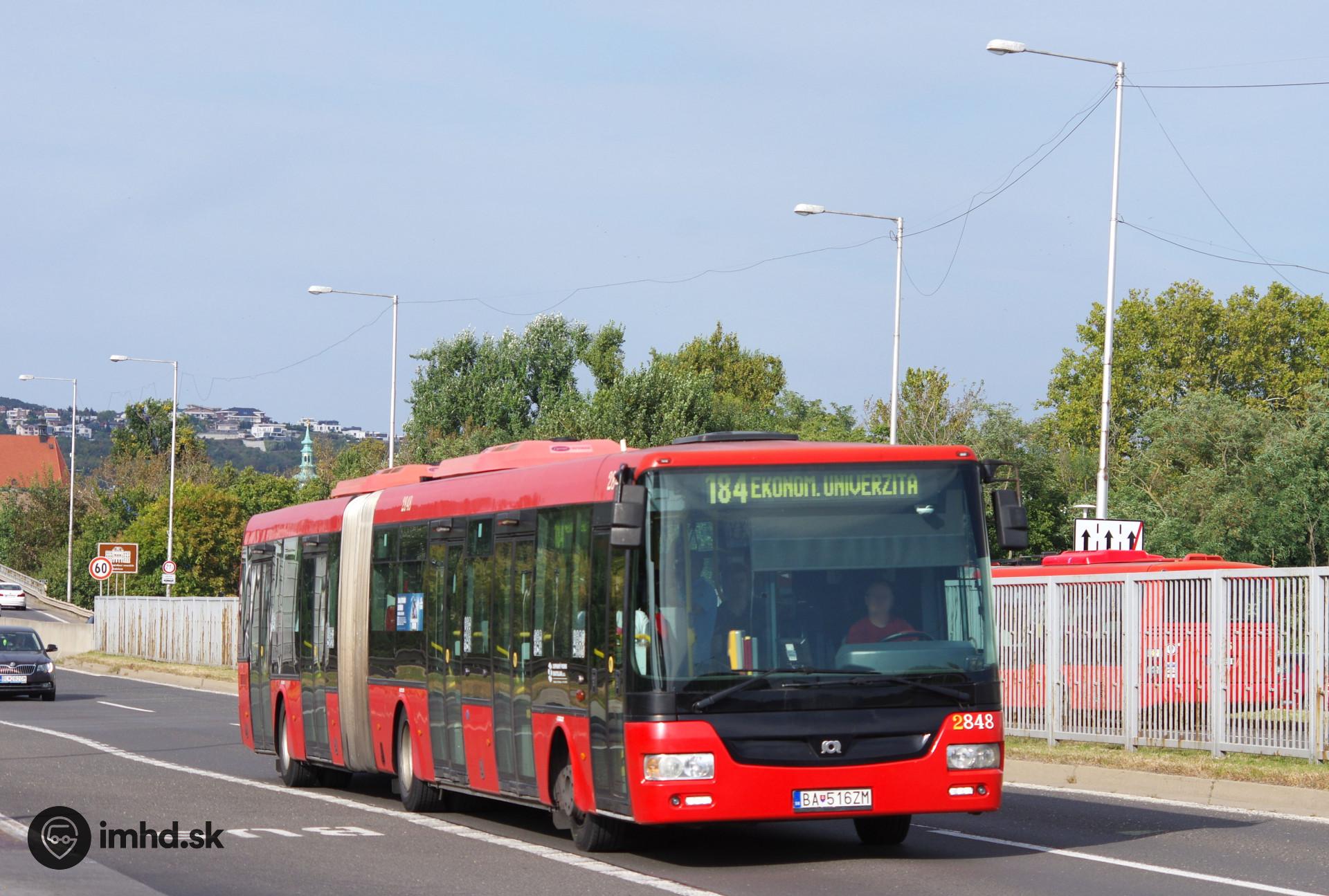 #4228, linka 93, Staromestská ulica, zastávka Zochova • imhd.sk Bratislava