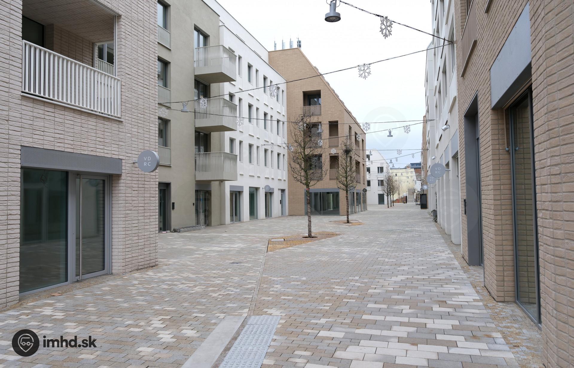 Aj nová Oeserova ulica, bola pomenovaná podľa pôvodnej ulice, ktorá v ...