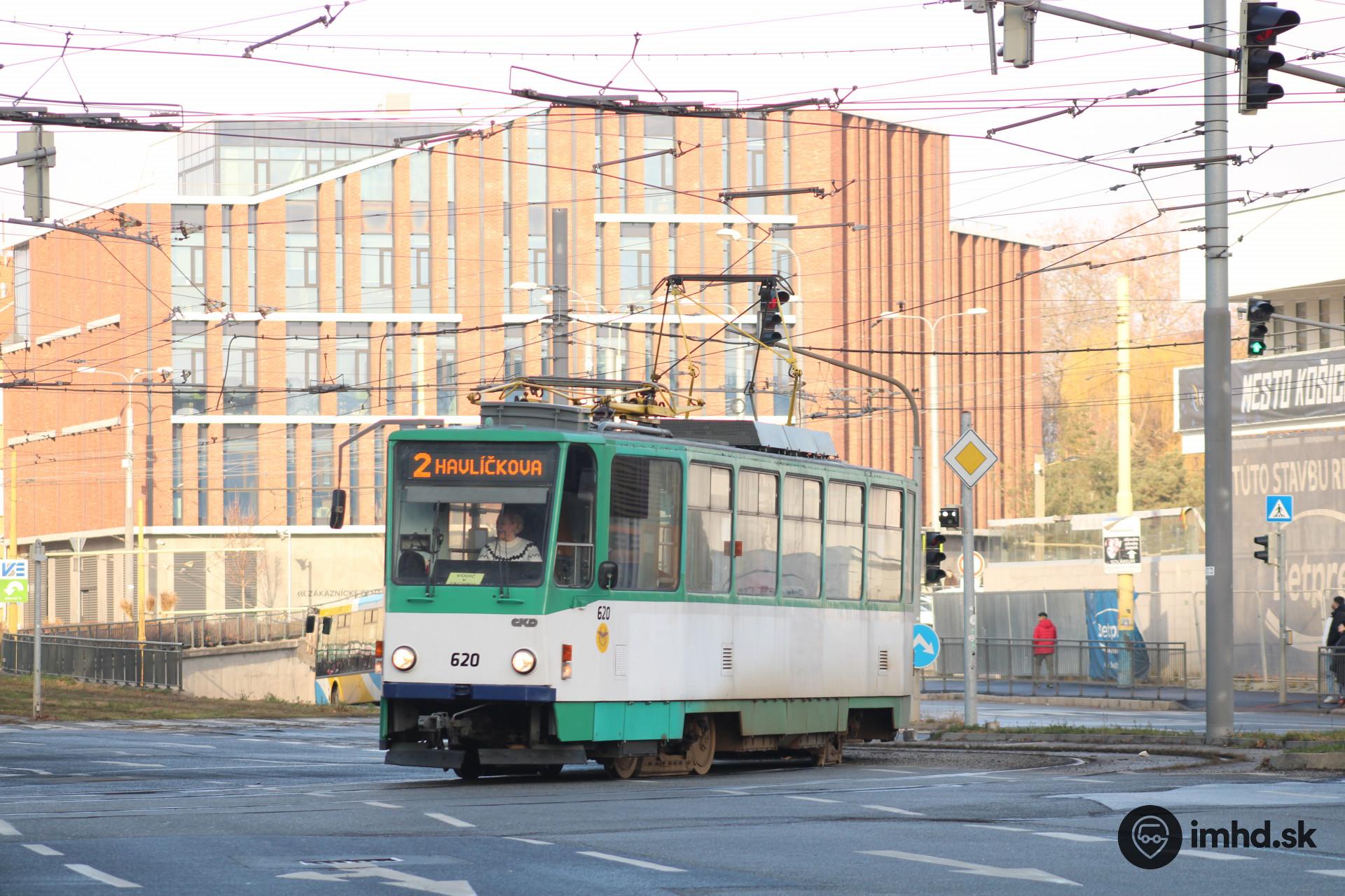 #622, 623, route 9, Tr. Slovenského národného povstania • imhd.sk Košice