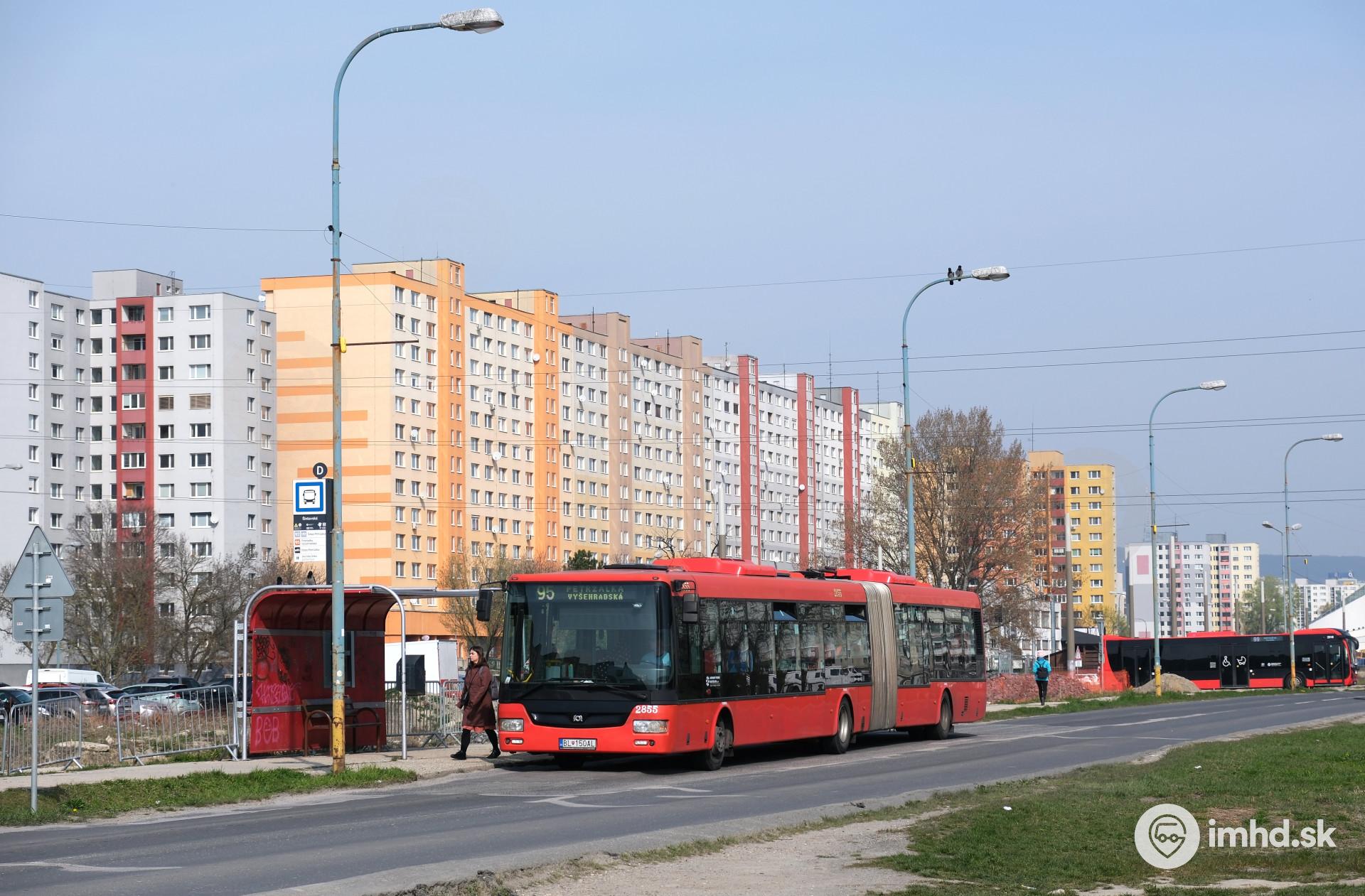 #4256, route 93, Nám. Franza Liszta, obratisko Hlavná stanica • imhd.sk ...