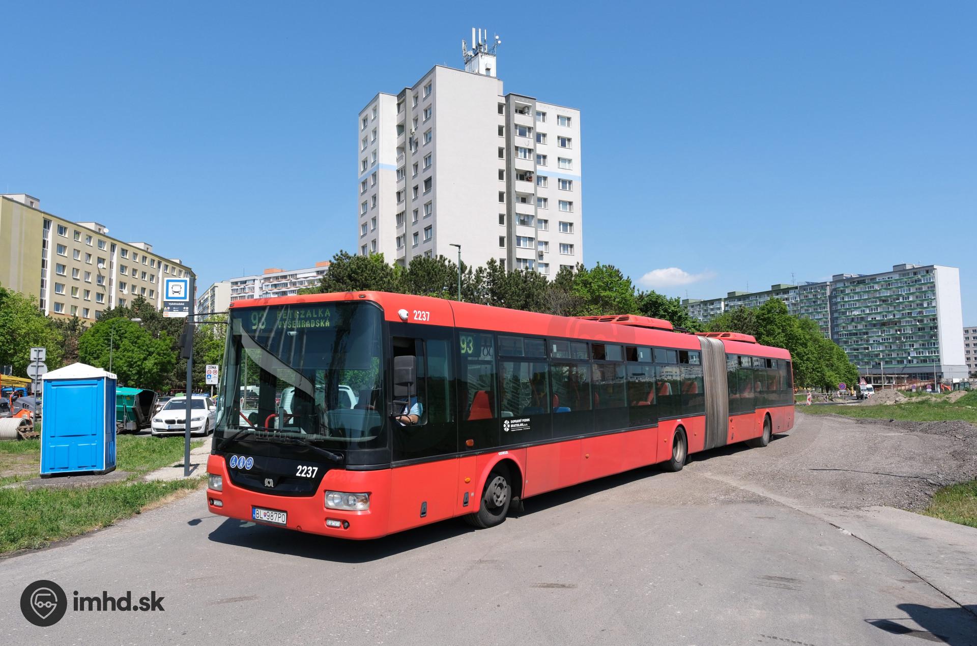 #4256, route 93, Nám. Franza Liszta, obratisko Hlavná stanica • imhd.sk ...